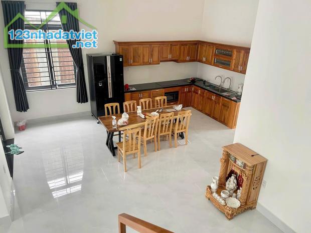 BIỆT THỰ MINI NGAY SÁT ĐỒNG KHỞI – KHÔNG GIAN SỐNG RỘNG THOÁNG CHO GIA ...